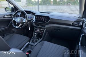 Melns Volkswagen T-Cross 2023 Jelgava, ar dzinēja tilpumu 1.00 L un nobraukumu 0 tūkst. km par 16750 €, foto 13 vietnē AUTOMOTO.COM.LV