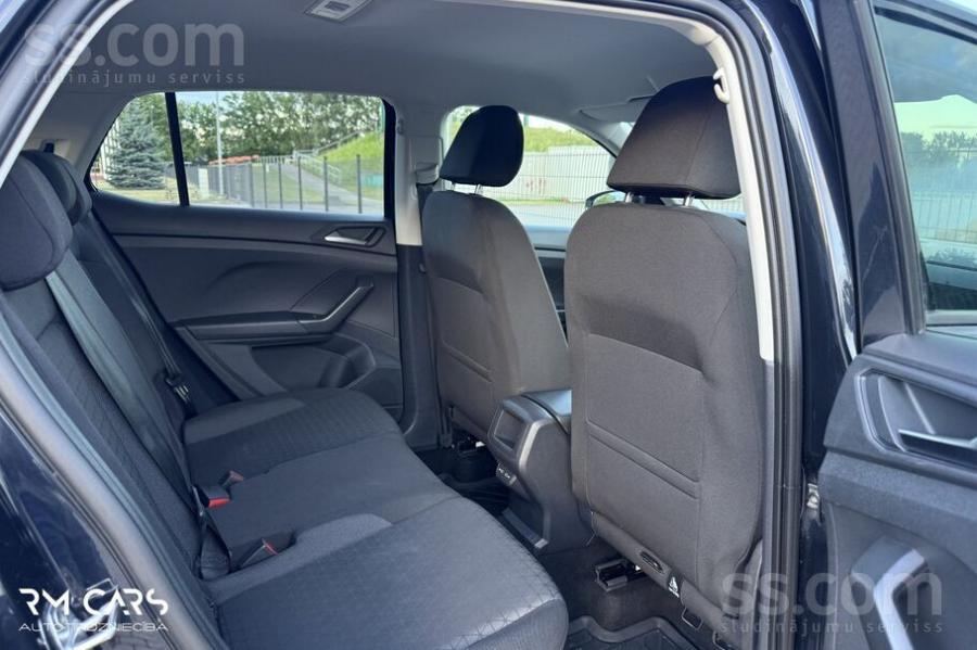Melns Volkswagen T-Cross 2023 Jelgava, ar dzinēja tilpumu 1.00 L un nobraukumu 0 tūkst. km par 16750 €, foto 15 vietnē AUTOMOTO.COM.LV
