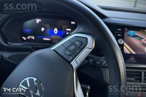 Melns Volkswagen T-Cross 2023 Jelgava, ar dzinēja tilpumu 1.00 L un nobraukumu 0 tūkst. km par 16750 €, foto 21 vietnē AUTOMOTO.COM.LV