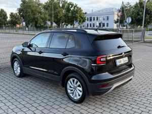 Black Volkswagen T-Cross 2023 in Joniskis, with an engine capacity of 1.00 L and mileage of 121 thousand km for 16750 €, photo 8 on AUTOMOTO.COM.LV