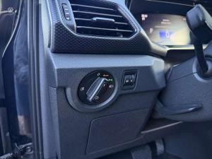 Black Volkswagen T-Cross 2023 in Joniskis, with an engine capacity of 1.00 L and mileage of 121 thousand km for 16750 €, photo 24 on AUTOMOTO.COM.LV