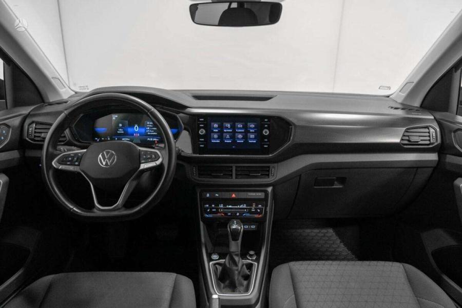 Черный Фольксваген T-Cross 2023 в Вильнюс, объемом двигателя 1.00 л и пробегом 66 тыс. км за 17500 €, фото 10 на AUTOMOTO.COM.LV