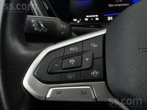 Черный Фольксваген T-Cross 2023 в Валмиера, объемом двигателя 1.00 л и пробегом 74 тыс. км за 16900 €, фото 11 на AUTOMOTO.COM.LV