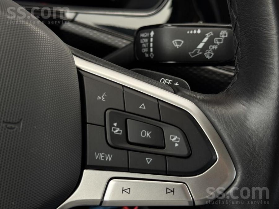 Черный Фольксваген T-Cross 2023 в Валмиера, объемом двигателя 1.00 л и пробегом 74 тыс. км за 16900 €, фото 12 на AUTOMOTO.COM.LV