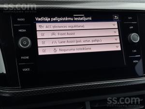 Черный Фольксваген T-Cross 2023 в Валмиера, объемом двигателя 1.00 л и пробегом 74 тыс. км за 16900 €, фото 15 на AUTOMOTO.COM.LV