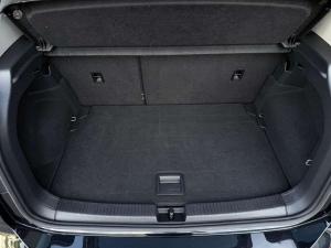 Melns Volkswagen T-Cross 2023 Viļņa, ar dzinēja tilpumu 1.00 L un nobraukumu 73 tūkst. km par 17950 €, foto 26 vietnē AUTOMOTO.COM.LV
