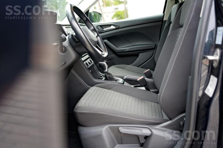 Melns Volkswagen T-Cross 2023 Rīga, ar dzinēja tilpumu 1.00 L un nobraukumu 101 tūkst. km par 14950 €, foto 14 vietnē AUTOMOTO.COM.LV