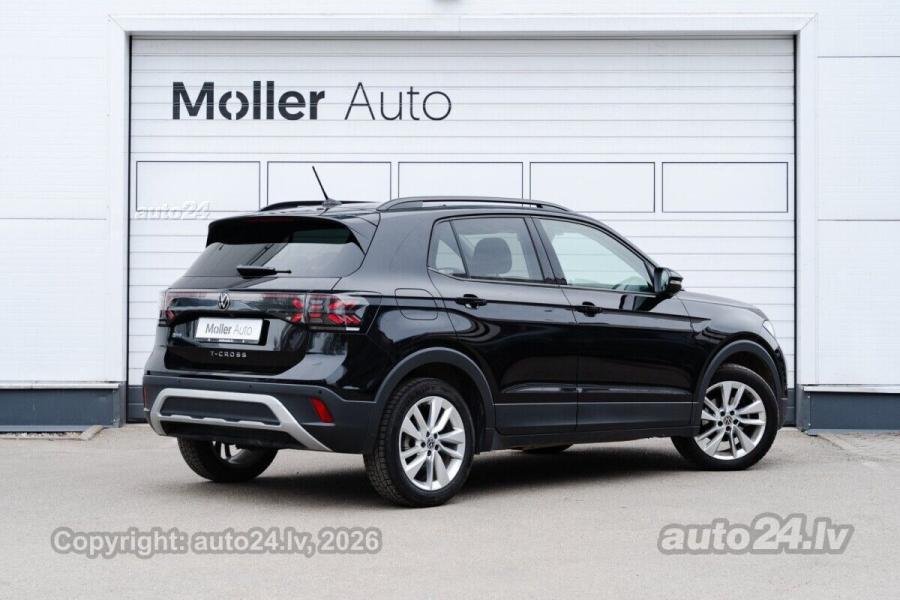 Melns Volkswagen T-Cross 2024 Rīga, ar dzinēja tilpumu 1.00 L un nobraukumu 30 tūkst. km par 23468 €, foto 5 vietnē AUTOMOTO.COM.LV