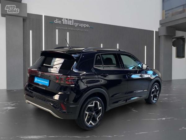 Melns Volkswagen T-Cross 2025 Kauņa, ar dzinēja tilpumu 1.50 L un nobraukumu 11 tūkst. km par 32175 €, foto 4 vietnē AUTOMOTO.COM.LV
