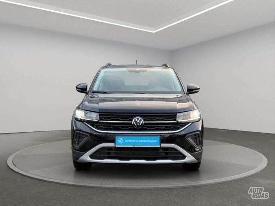 Black Volkswagen T-Cross 2025 in Kaunas, with an engine capacity of 1.00 L and mileage of 13 thousand km for 26704 €, photo 6 on AUTOMOTO.COM.LV