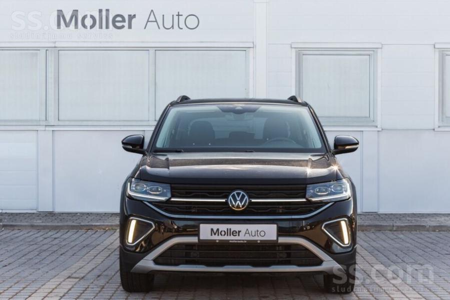 Melns Volkswagen T-Cross 2025 Ventspils, ar dzinēja tilpumu 1.00 L un nobraukumu 34 tūkst. km par 22500 €, foto 9 vietnē AUTOMOTO.COM.LV