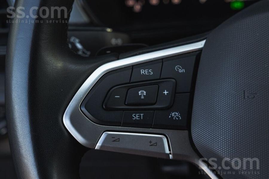 Melns Volkswagen T-Cross 2025 Ventspils, ar dzinēja tilpumu 1.00 L un nobraukumu 34 tūkst. km par 22500 €, foto 19 vietnē AUTOMOTO.COM.LV