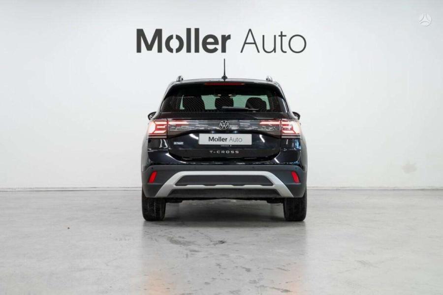Черный Фольксваген T-Cross 2025 в Вильнюс, объемом двигателя 1.00 л и пробегом 26 тыс. км за 22400 €, фото 7 на AUTOMOTO.COM.LV
