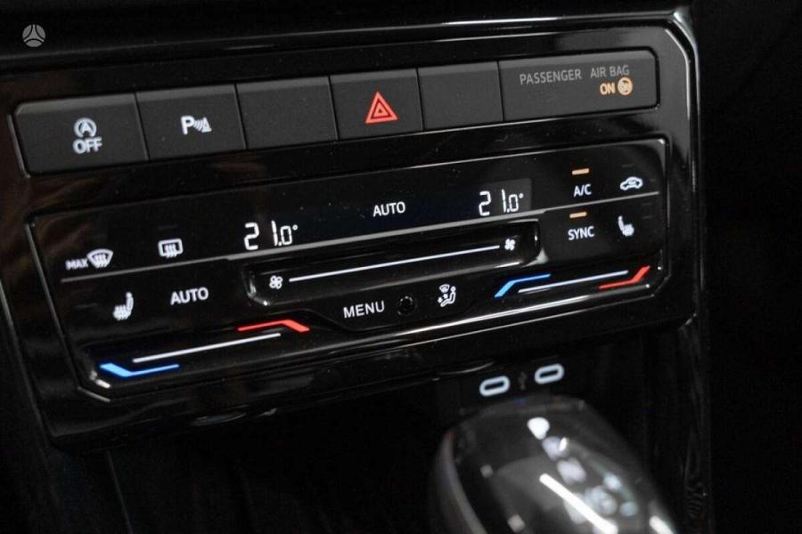 Черный Фольксваген T-Cross 2025 в Вильнюс, объемом двигателя 1.00 л и пробегом 26 тыс. км за 22400 €, фото 16 на AUTOMOTO.COM.LV
