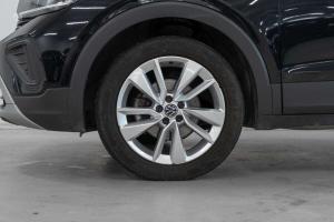 Черный Фольксваген T-Cross 2025 в Вильнюс, объемом двигателя 1.00 л и пробегом 26 тыс. км за 22400 €, фото 21 на AUTOMOTO.COM.LV