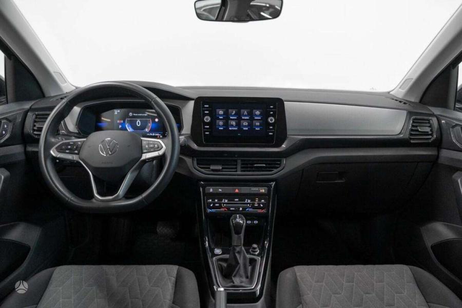 Черный Фольксваген T-Cross 2025 в Вильнюс, объемом двигателя 1.00 л и пробегом 26 тыс. км за 22400 €, фото 9 на AUTOMOTO.COM.LV