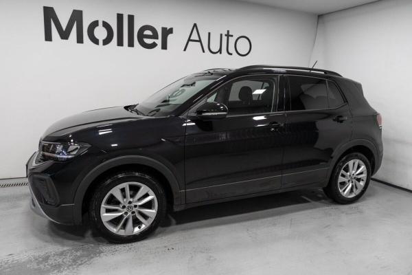 Melns Volkswagen T-Cross 2025 Viļņa, ar dzinēja tilpumu 1.00 L un nobraukumu 27 tūkst. km par 21950 €, foto 2 vietnē AUTOMOTO.COM.LV