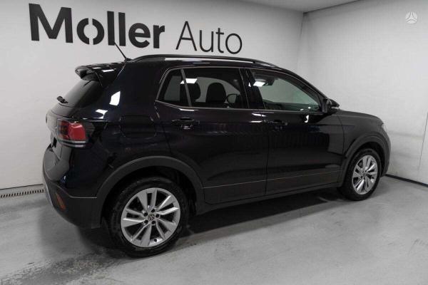 Melns Volkswagen T-Cross 2025 Viļņa, ar dzinēja tilpumu 1.00 L un nobraukumu 27 tūkst. km par 21950 €, foto 4 vietnē AUTOMOTO.COM.LV