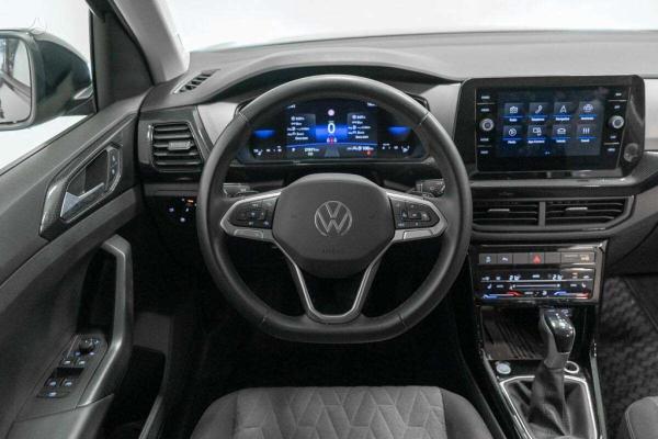 Melns Volkswagen T-Cross 2025 Viļņa, ar dzinēja tilpumu 1.00 L un nobraukumu 27 tūkst. km par 21950 €, foto 9 vietnē AUTOMOTO.COM.LV
