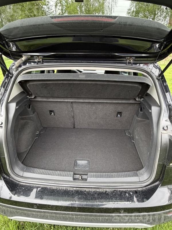 Black Volkswagen T-Cross 2020 in Riga, with an engine capacity of 1.00 L and mileage of 245 thousand km for 12500 €, photo 9 on AUTOMOTO.COM.LV