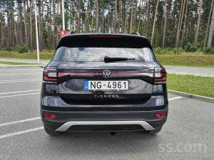 Черный Фольксваген T-Cross 2022 в Рига, объемом двигателя 1.00 л и пробегом 23 тыс. км за 17500 €, фото 5 на AUTOMOTO.COM.LV