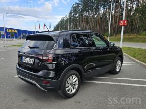 Черный Фольксваген T-Cross 2022 в Рига, объемом двигателя 1.00 л и пробегом 23 тыс. км за 17500 €, фото 7 на AUTOMOTO.COM.LV