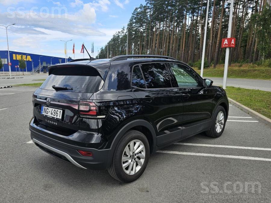 Черный Фольксваген T-Cross 2022 в Рига, объемом двигателя 1.00 л и пробегом 23 тыс. км за 17500 €, фото 7 на AUTOMOTO.COM.LV