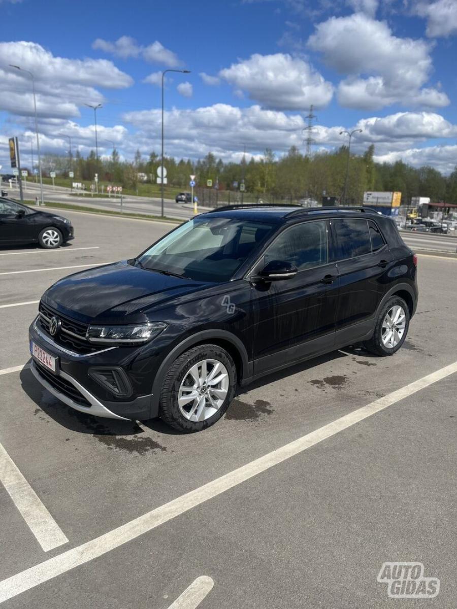 Black Volkswagen T-Cross 2025 in Kaunas, with an engine capacity of 1.00 L and mileage of 13 thousand km for 20800 €, photo 1 on AUTOMOTO.COM.LV