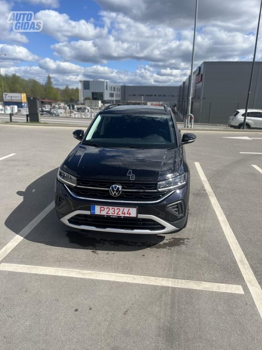 Black Volkswagen T-Cross 2025 in Kaunas, with an engine capacity of 1.00 L and mileage of 13 thousand km for 20800 €, photo 5 on AUTOMOTO.COM.LV