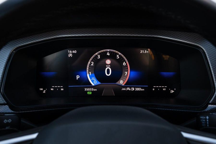 Melns Volkswagen T-Cross 2025 Rīga, ar dzinēja tilpumu 1.00 L un nobraukumu 30 tūkst. km par 22900 €, foto 14 vietnē AUTOMOTO.COM.LV