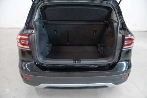 Black Volkswagen T-Cross 2022 in Vilnius, with an engine capacity of 1.00 L and mileage of 49 thousand km for 18250 €, photo 17 on AUTOMOTO.COM.LV