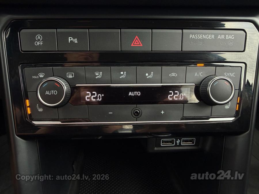 Black Volkswagen T-Cross 2019 in Parnu, with an engine capacity of 1.00 L and mileage of 86 thousand km for 15900 €, photo 14 on AUTOMOTO.COM.LV