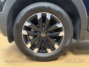 Черный Фольксваген T-Cross 2022 в Таллин, объемом двигателя 1.50 л и пробегом 98 тыс. км за 19490 €, фото 15 на AUTOMOTO.COM.LV