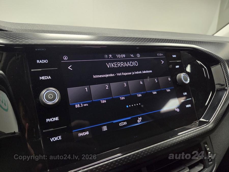 Melns Volkswagen T-Cross 2022 Tallina, ar dzinēja tilpumu 1.00 L un nobraukumu 91 tūkst. km par 14900 €, foto 10 vietnē AUTOMOTO.COM.LV