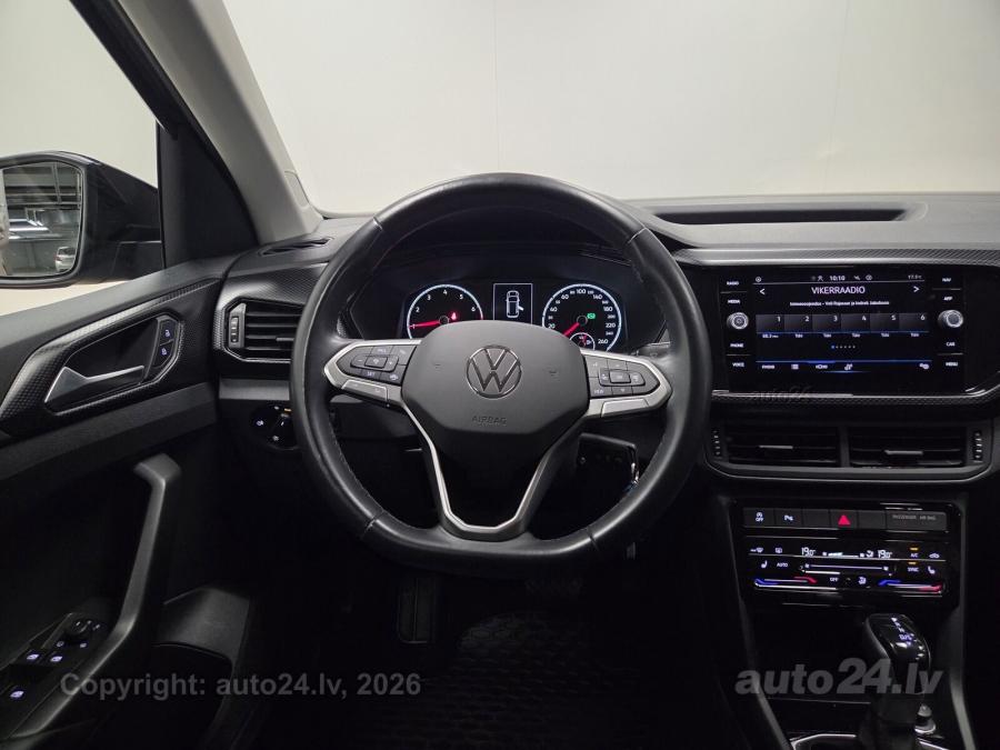 Melns Volkswagen T-Cross 2022 Tallina, ar dzinēja tilpumu 1.00 L un nobraukumu 91 tūkst. km par 14900 €, foto 14 vietnē AUTOMOTO.COM.LV
