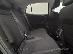 Melns Volkswagen T-Cross 2022 Tallina, ar dzinēja tilpumu 1.00 L un nobraukumu 91 tūkst. km par 14900 €, foto 19 vietnē AUTOMOTO.COM.LV