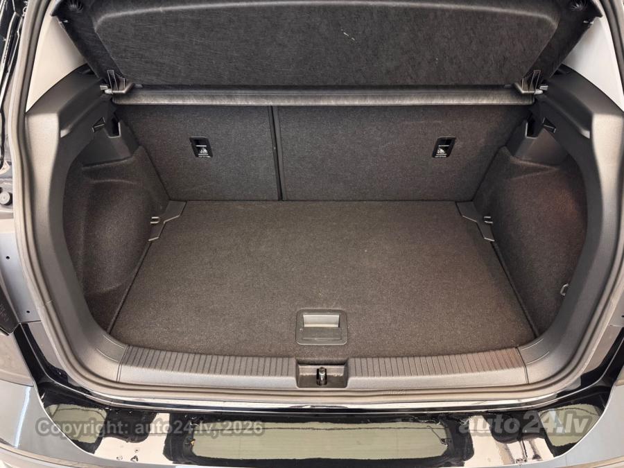 Black Volkswagen T-Cross 2025 in Tallinn, with an engine capacity of 1.50 L and mileage of 14 thousand km for 27900 €, photo 8 on AUTOMOTO.COM.LV
