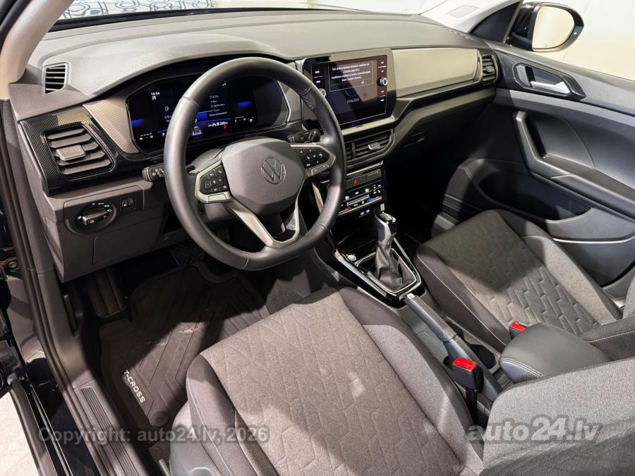 Black Volkswagen T-Cross 2025 in Tallinn, with an engine capacity of 1.50 L and mileage of 14 thousand km for 27900 €, photo 11 on AUTOMOTO.COM.LV