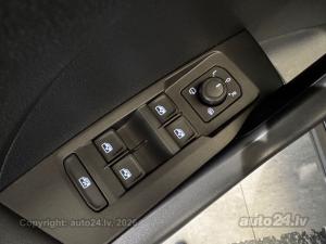Black Volkswagen T-Cross 2025 in Tallinn, with an engine capacity of 1.50 L and mileage of 14 thousand km for 27900 €, photo 14 on AUTOMOTO.COM.LV