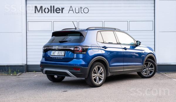 Blue Volkswagen T-Cross 2019 in Riga, with an engine capacity of 1.00 L and mileage of 54 thousand km for 18150 €, photo 3 on AUTOMOTO.COM.LV