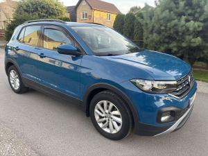 Zils Volkswagen T-Cross 2019 Šauļi, ar dzinēja tilpumu 1.00 L un nobraukumu 80 tūkst. km par 11700 €, foto 4 vietnē AUTOMOTO.COM.LV