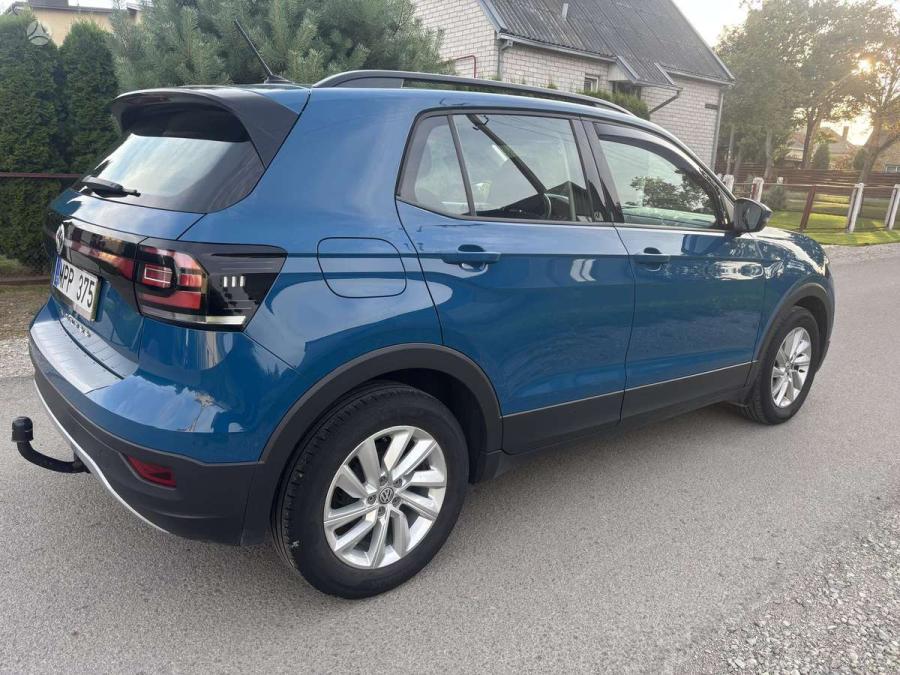 Zils Volkswagen T-Cross 2019 Šauļi, ar dzinēja tilpumu 1.00 L un nobraukumu 80 tūkst. km par 11700 €, foto 5 vietnē AUTOMOTO.COM.LV