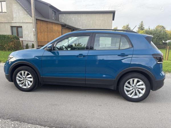 Zils Volkswagen T-Cross 2019 Šauļi, ar dzinēja tilpumu 1.00 L un nobraukumu 80 tūkst. km par 11700 €, foto 9 vietnē AUTOMOTO.COM.LV
