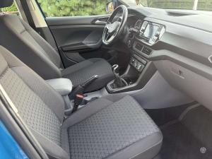 Zils Volkswagen T-Cross 2019 Šauļi, ar dzinēja tilpumu 1.00 L un nobraukumu 80 tūkst. km par 11700 €, foto 14 vietnē AUTOMOTO.COM.LV