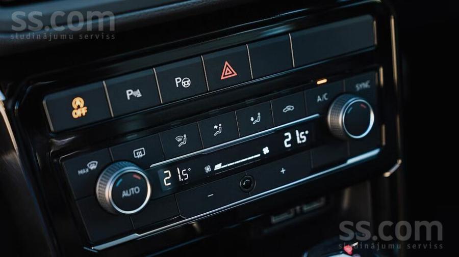 Синий Фольксваген T-Cross 2019 в Рига, объемом двигателя 1.00 л и пробегом 143 тыс. км за 16300 €, фото 23 на AUTOMOTO.COM.LV