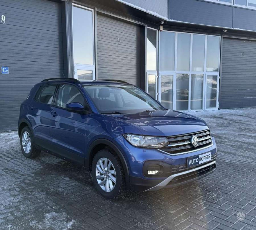 Zils Volkswagen T-Cross 2020 Kauņa, ar dzinēja tilpumu 1.00 L un nobraukumu 53 tūkst. km par 15200 €, foto 1 vietnē AUTOMOTO.COM.LV