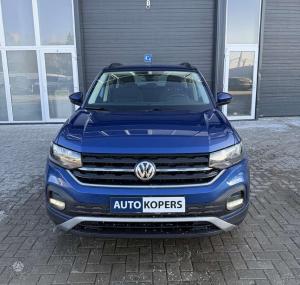 Zils Volkswagen T-Cross 2020 Kauņa, ar dzinēja tilpumu 1.00 L un nobraukumu 53 tūkst. km par 15200 €, foto 2 vietnē AUTOMOTO.COM.LV