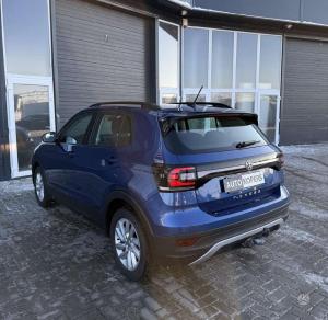 Zils Volkswagen T-Cross 2020 Kauņa, ar dzinēja tilpumu 1.00 L un nobraukumu 53 tūkst. km par 15200 €, foto 5 vietnē AUTOMOTO.COM.LV