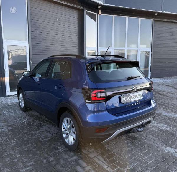 Zils Volkswagen T-Cross 2020 Kauņa, ar dzinēja tilpumu 1.00 L un nobraukumu 53 tūkst. km par 15200 €, foto 6 vietnē AUTOMOTO.COM.LV