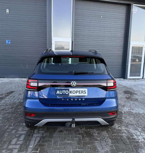 Zils Volkswagen T-Cross 2020 Kauņa, ar dzinēja tilpumu 1.00 L un nobraukumu 53 tūkst. km par 15200 €, foto 7 vietnē AUTOMOTO.COM.LV